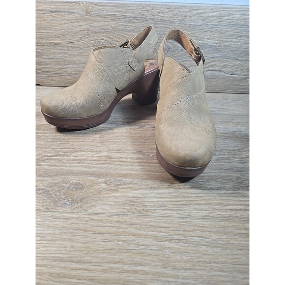b.o.c. | Shoes | Womens Boc Born Concept Cecila Comfort Tan Brown ...